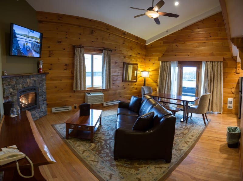 Lake Placid Condos & Kitchenette Rooms | Golden Arrow Lakeside Resort, NY