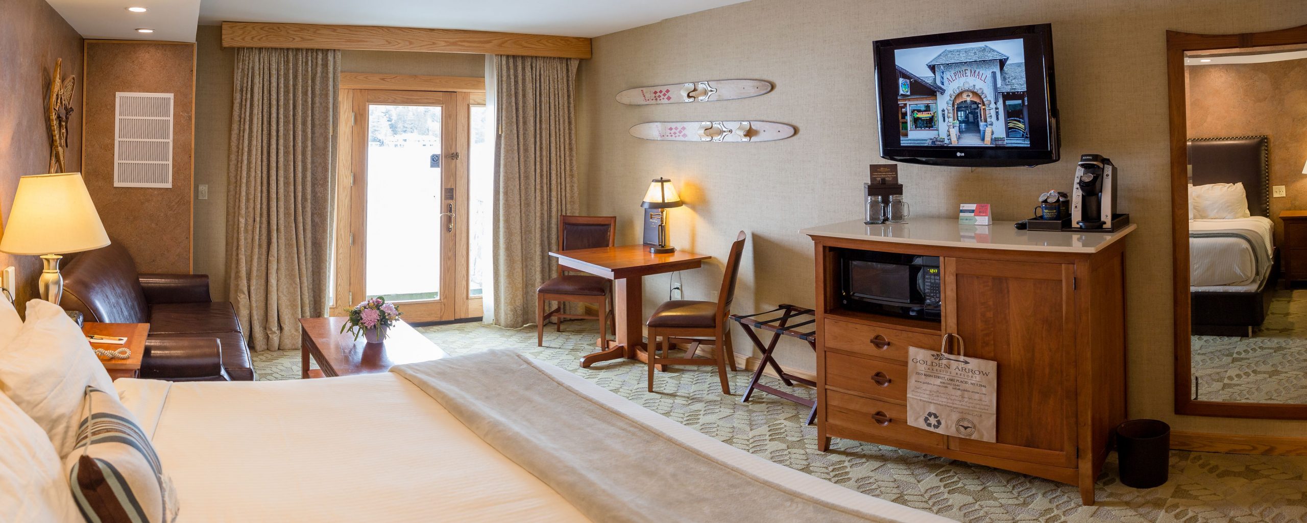 Deluxe Rooms at Golden Arrow Lakeside Resort | Lake Placid New York