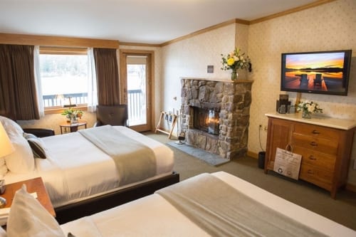 Specialty Rooms - Golden Arrow Lakeside Resort